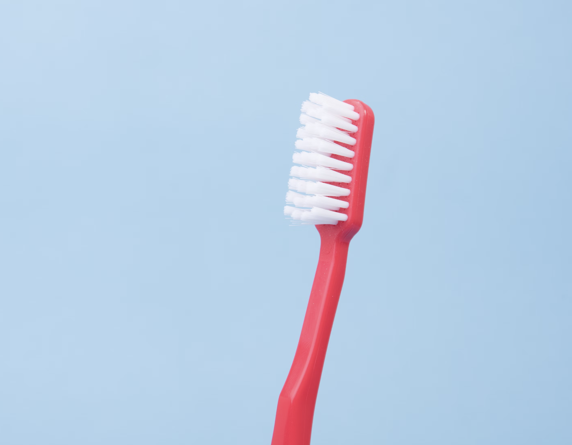 How to Choose a Toothbrush - Champion Magazine - Online Magazine